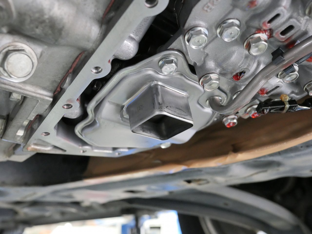 【トルコン太郎】セレナハイブリッドHFC26 日産純正CVTオイルNS-3への圧送交換