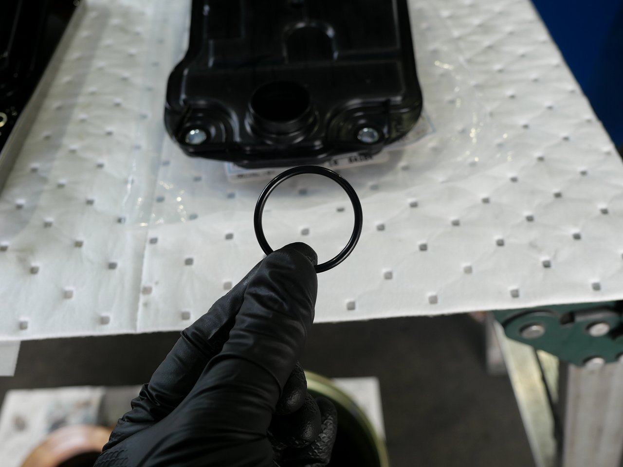 【トルコン太郎】ランドクルーザー200 URJ202W ATF圧送交換 埼玉県川越市からご入庫